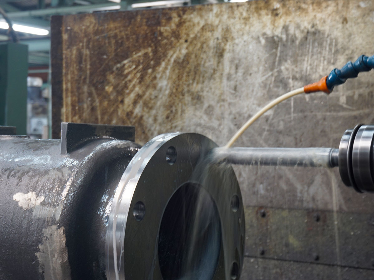 保有機械設備 - 有限会社志和機械工業